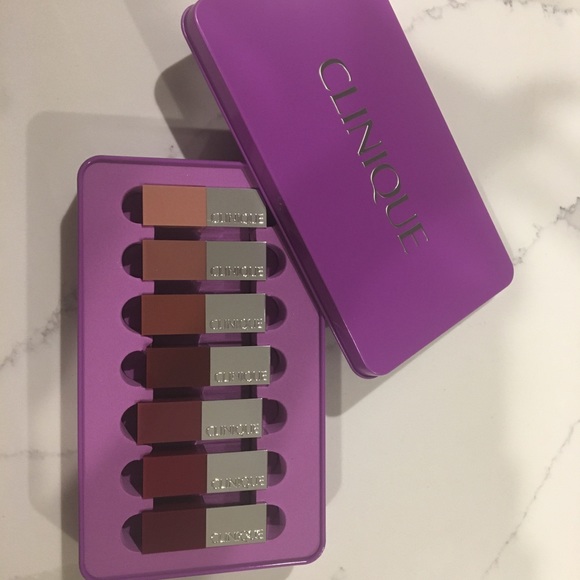 Clinique | Makeup | Clinique Plenty Of Pop Lipstick Set | Poshmark